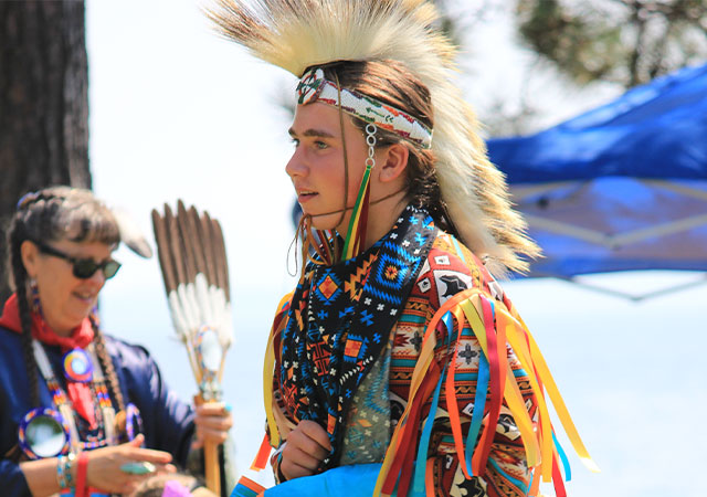 Wahnapitae First Nation - Home