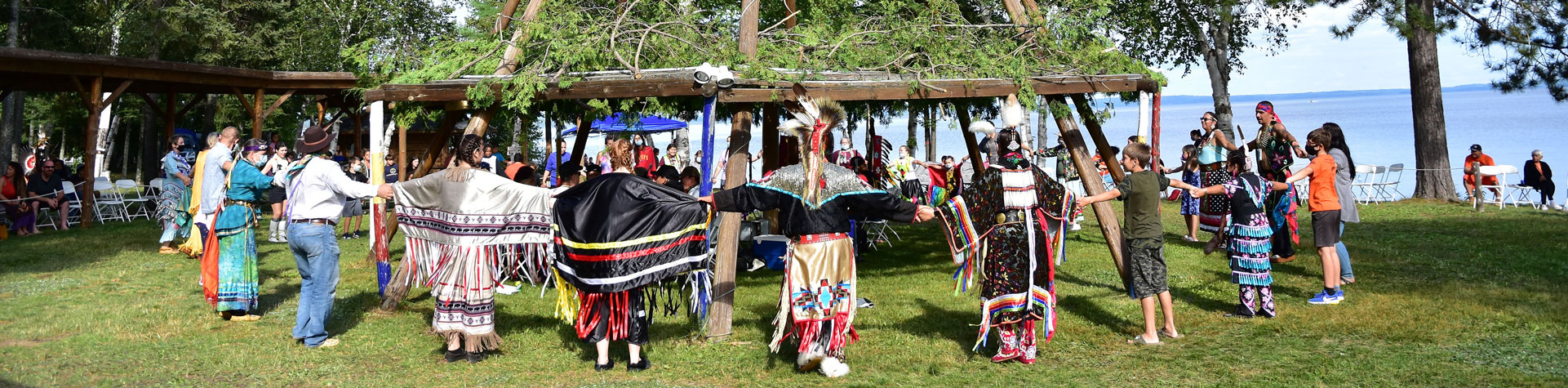 Wahnapitae First Nation - Home